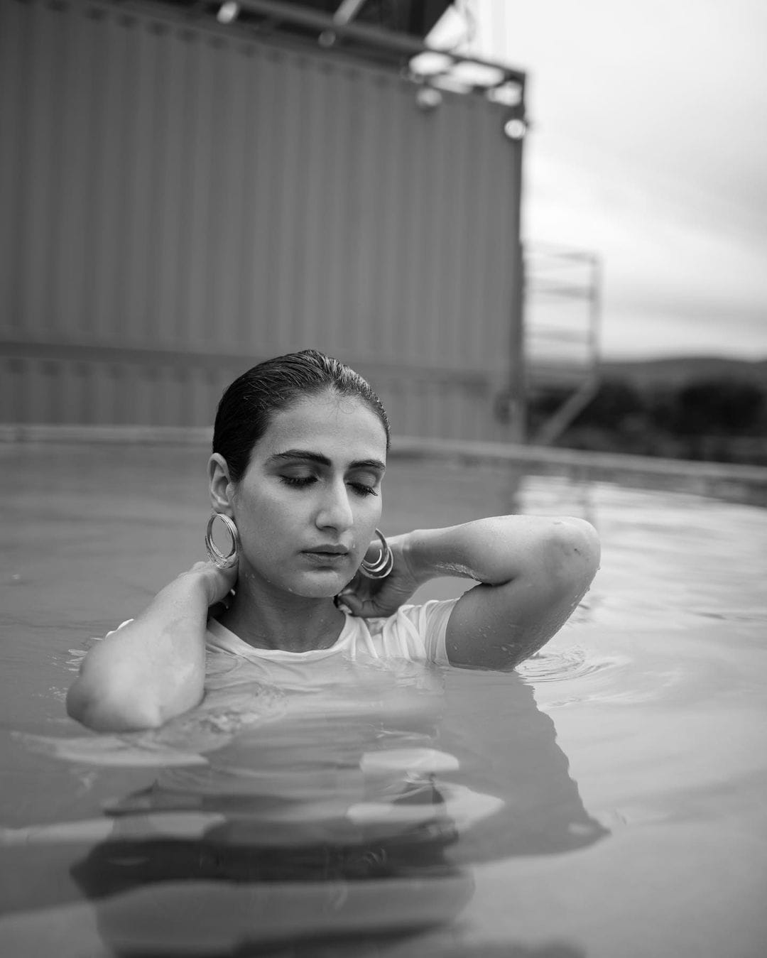 Fatima Sana Shaikh Raises Temperature With Sultry Poolside Pictures ...