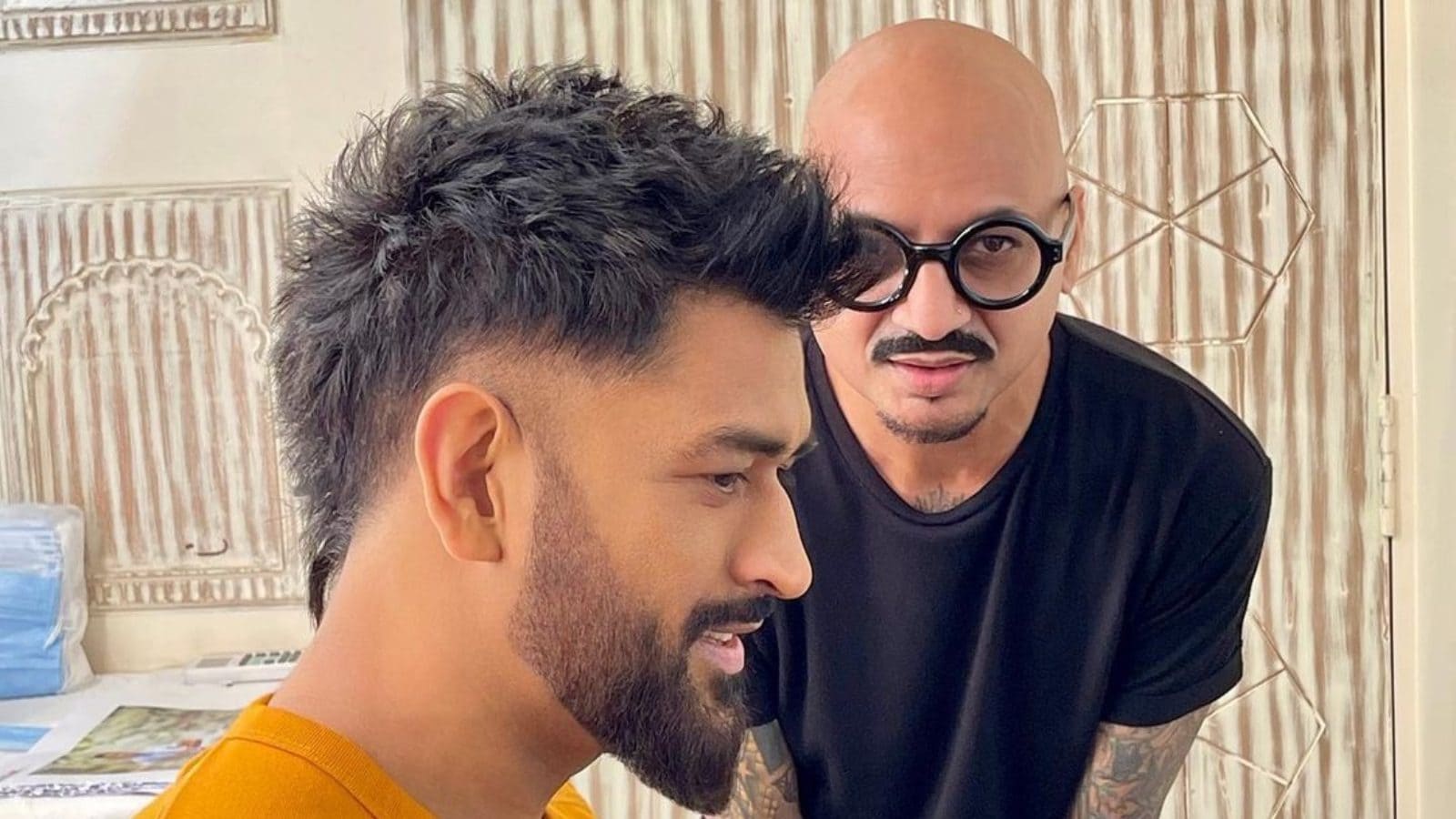 MS Dhoni Breaks The Internet With Stunning New Look - See Pictures ...