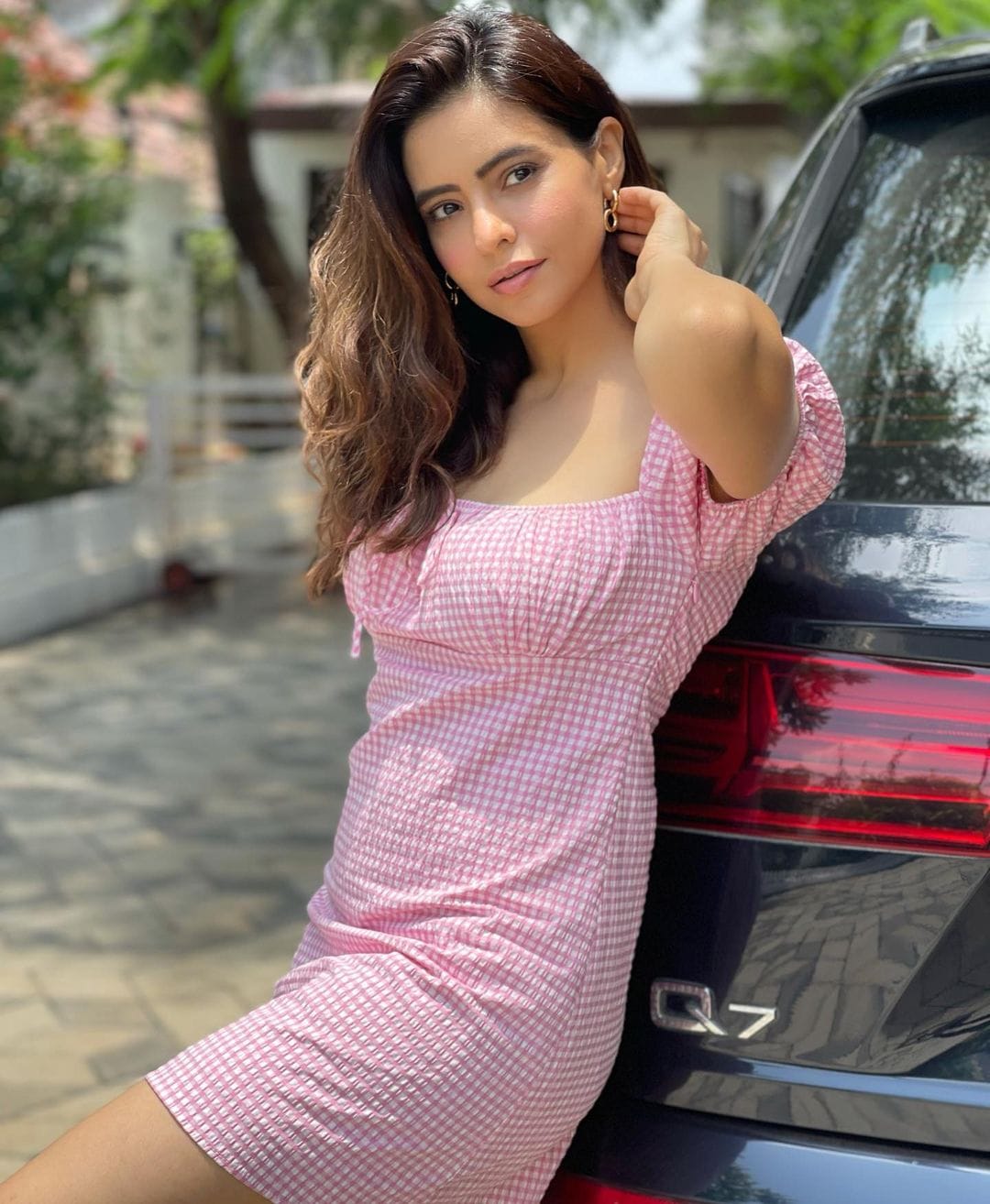 Aamna Sharif Impresses Fans With Chic Summer Wardrobe, See Her Best ...