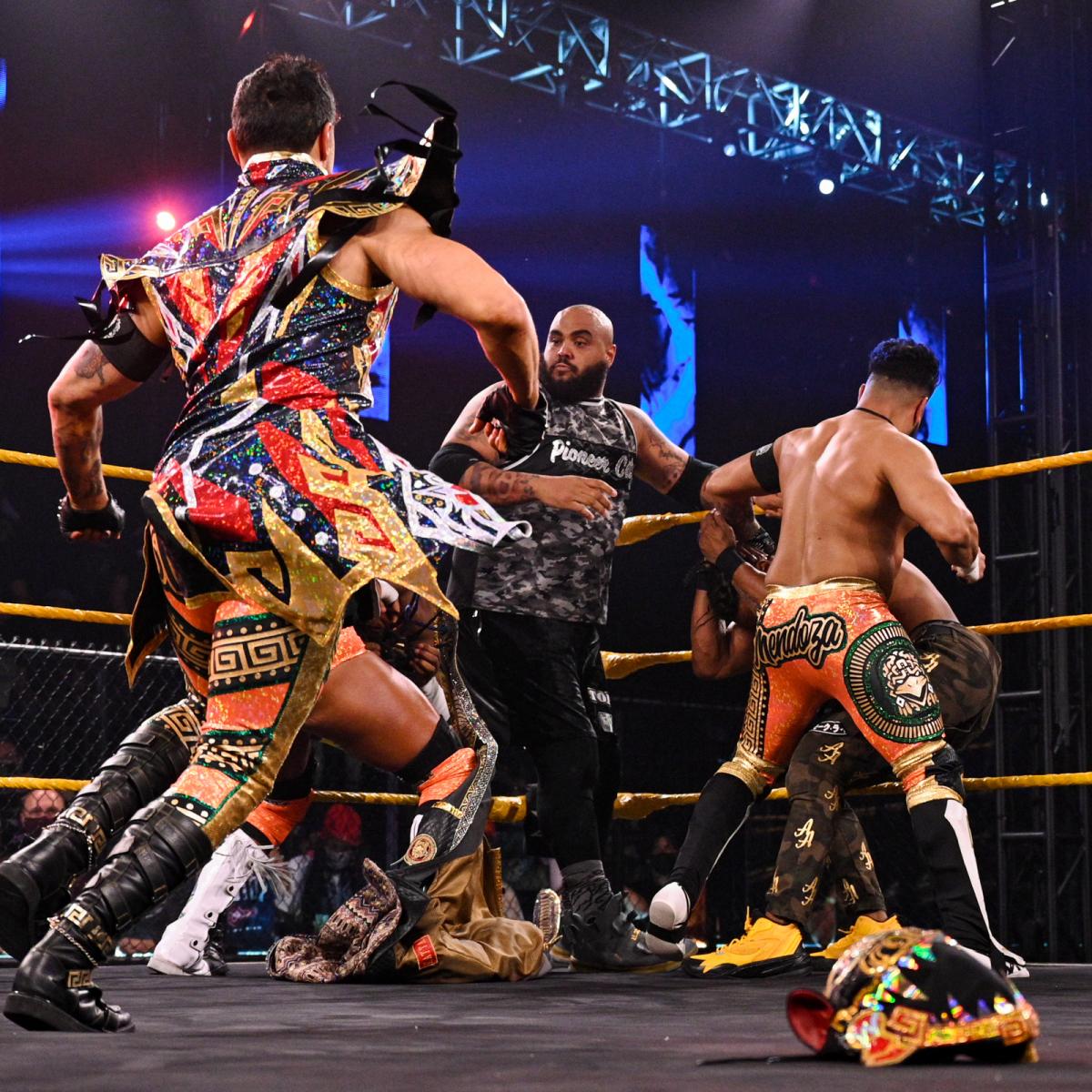 In Pics | WWE NXT Results: Legado del Fantasma Beat Hit Row; Kay Lee ...