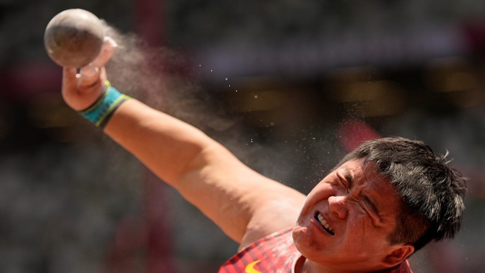 Tokyo Olympics: China's Gong Lijiao Wins Women's Shot Put Gold | Sports ...