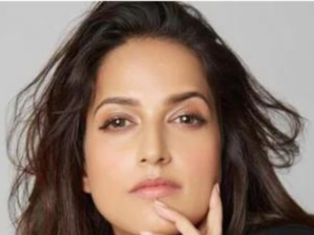 Rucha Inamdar Honored at Ottawa Indian Film Festival: It Makes You Feel ...