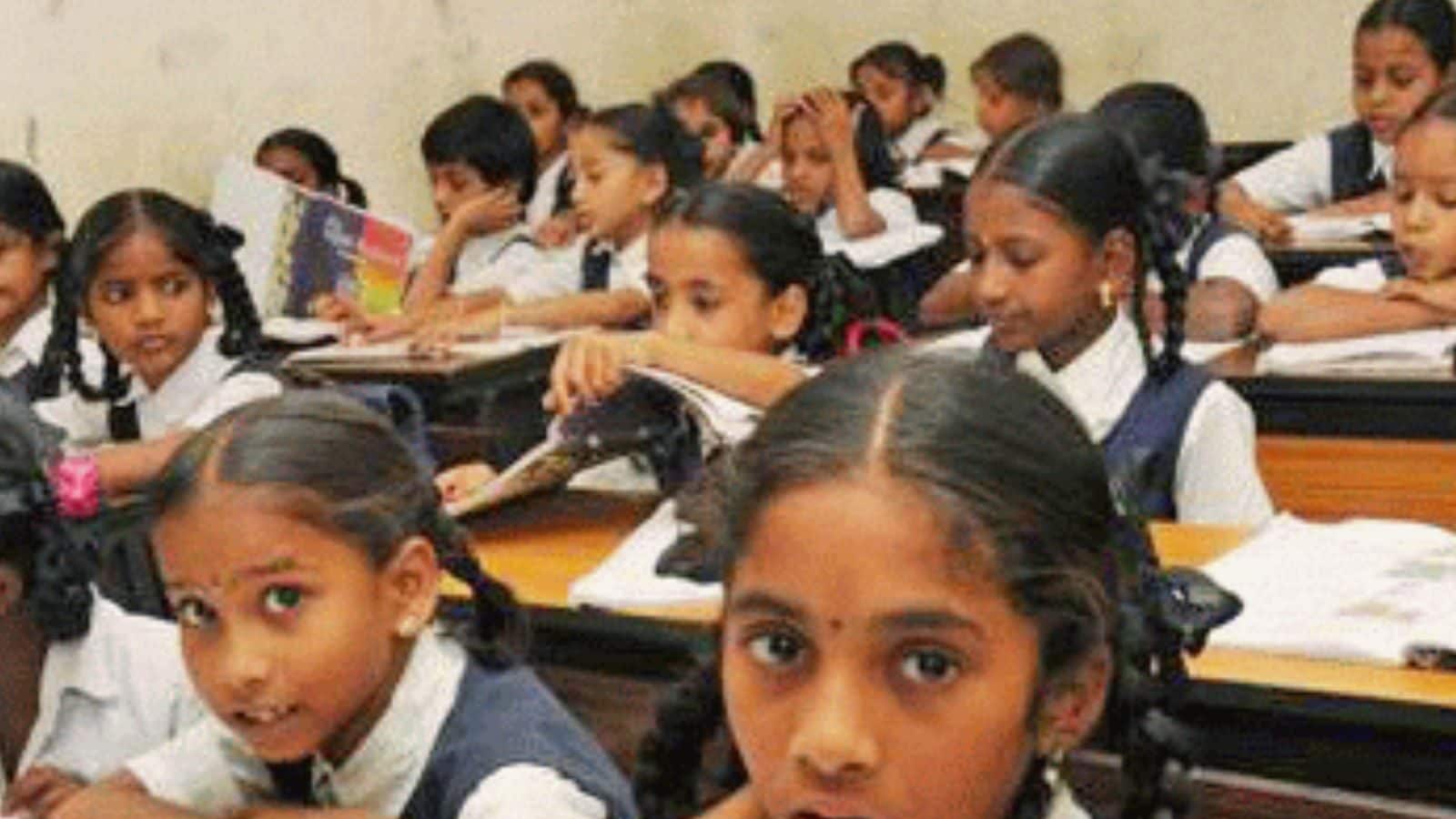 Loans for Smartphones, Trekking Through Jungles: 'Lost Generation ...