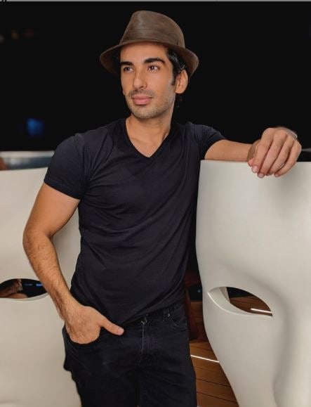 From Karanvir Bohra to Karan Singh Grover: Then and Now Photos of Our ...