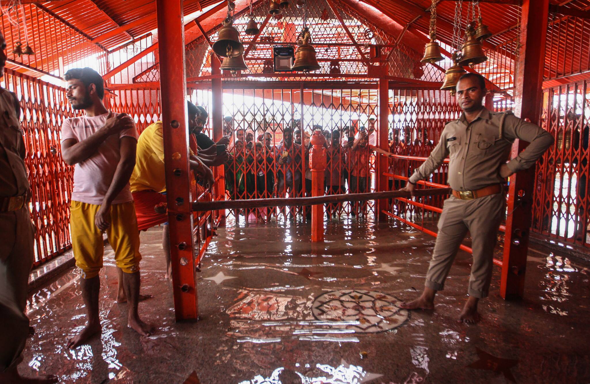 In Pictures | Thousands Affected as Heavy Rain Lashes UP, Bengal Reels ...