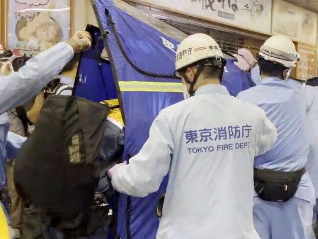 Nine Injured in Stabbing Attack on Commuter Train Tokyo; Suspects Turns ...