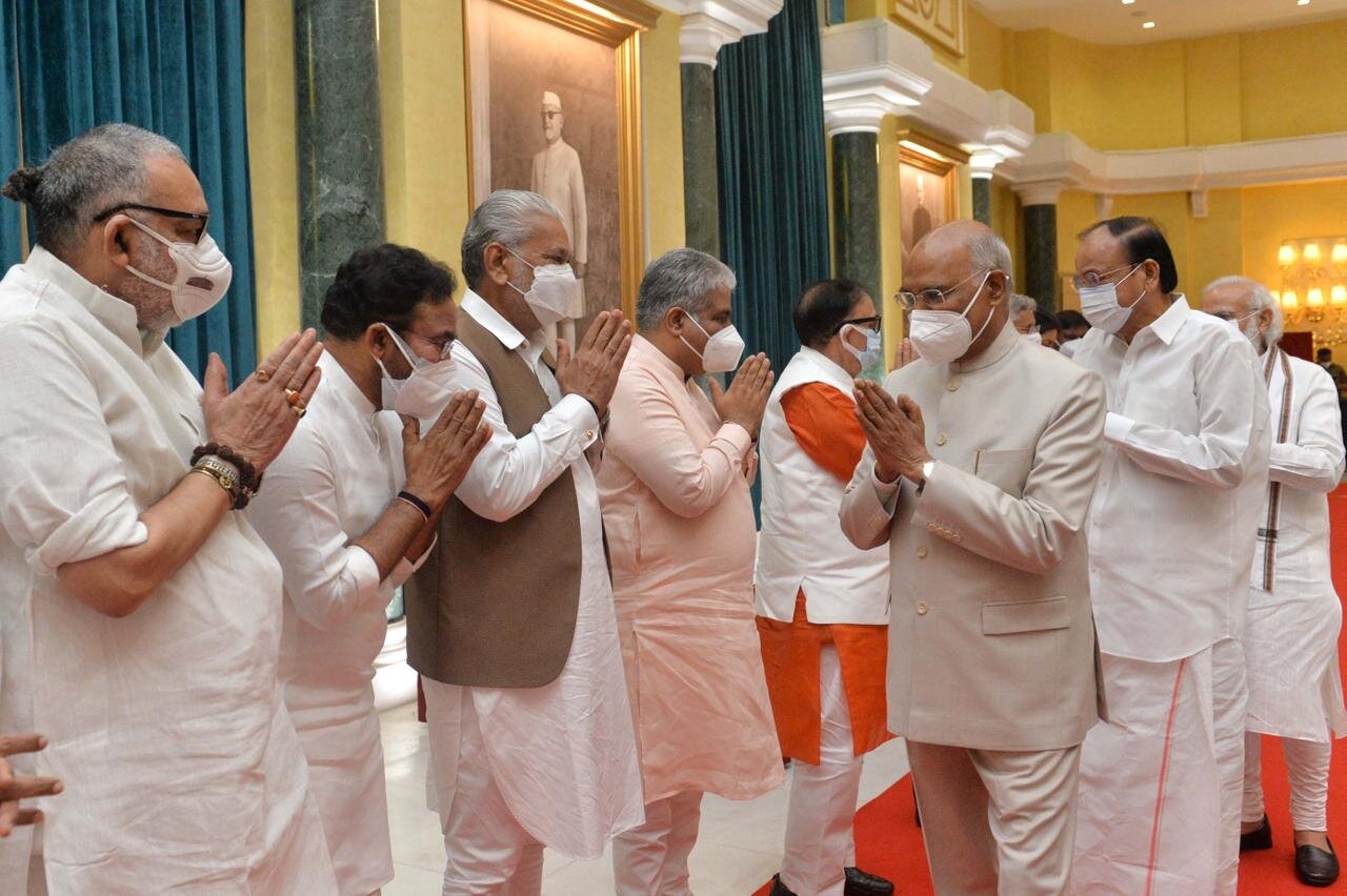 President Hosts High Tea for Union Cabinet Members Led By PM Modi | See ...