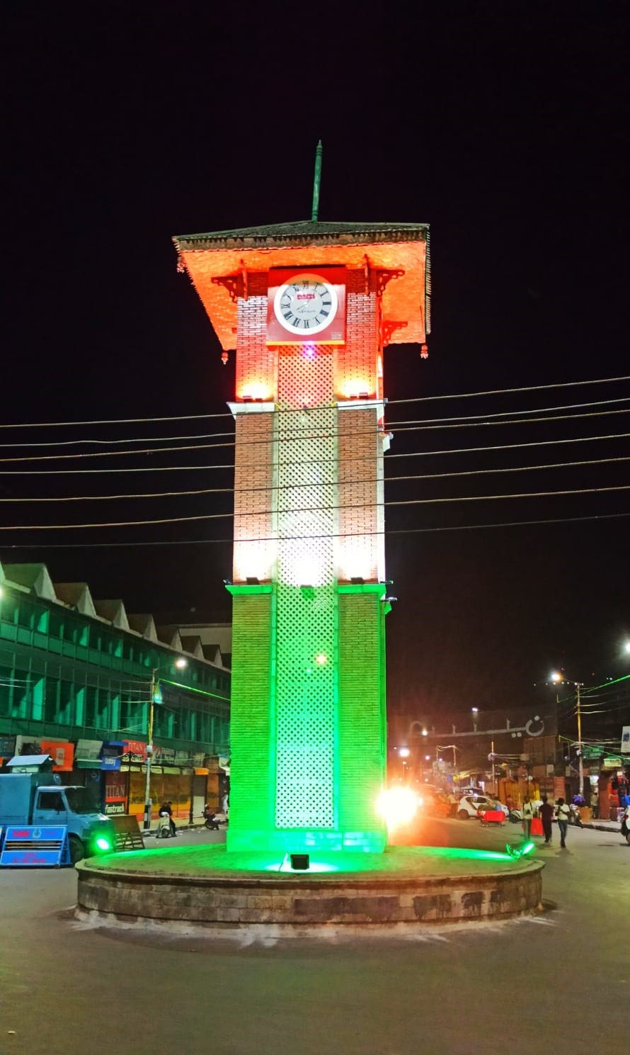 Independence Day: Clock Tower at Srinagar's Lal Chowk Illuminated in ...