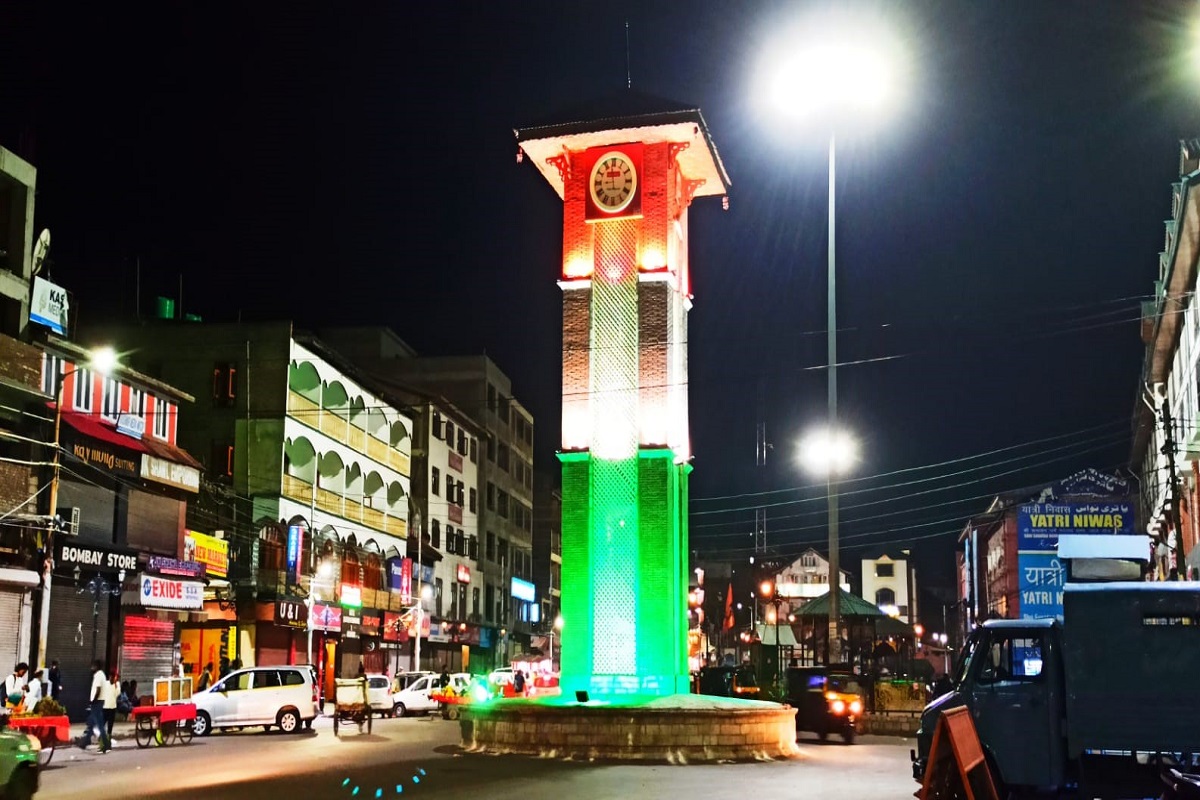 Independence Day: Clock Tower at Srinagar's Lal Chowk Illuminated in ...