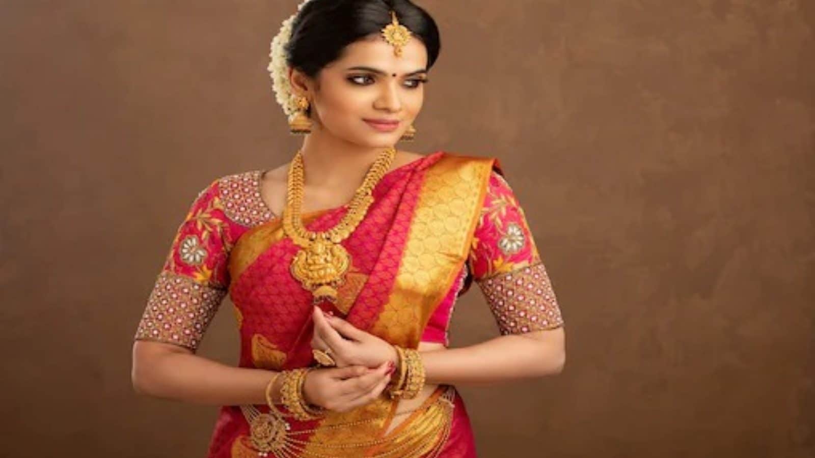 Know The Significance of Solah Sringar on Hariyali Teej | Lifestyle ...