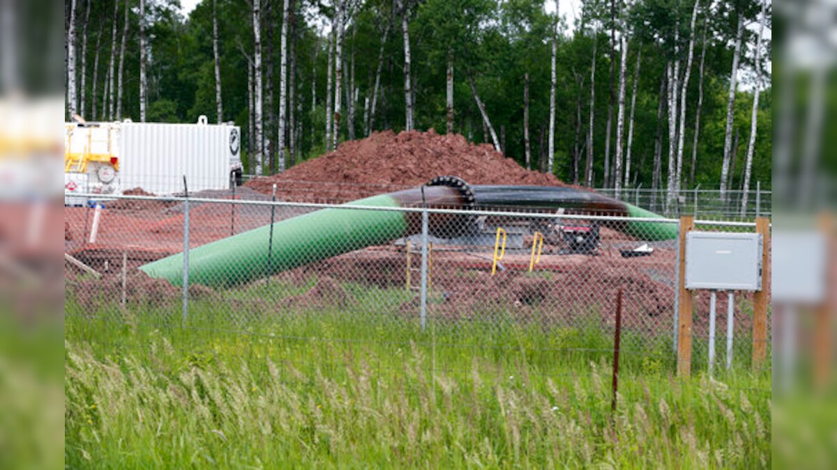 Regulator Reports New Spills Along Line 3 Construction Route - News18