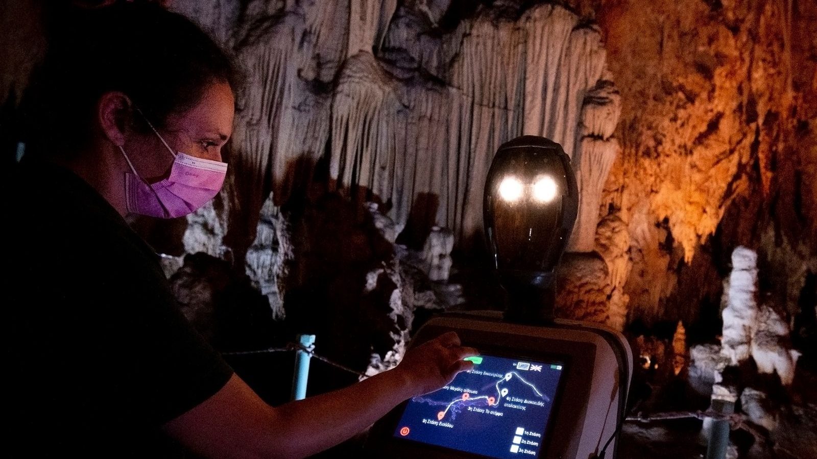 Persephone, the Multilingual Greek Robot Leads Visitors for Tour of ...