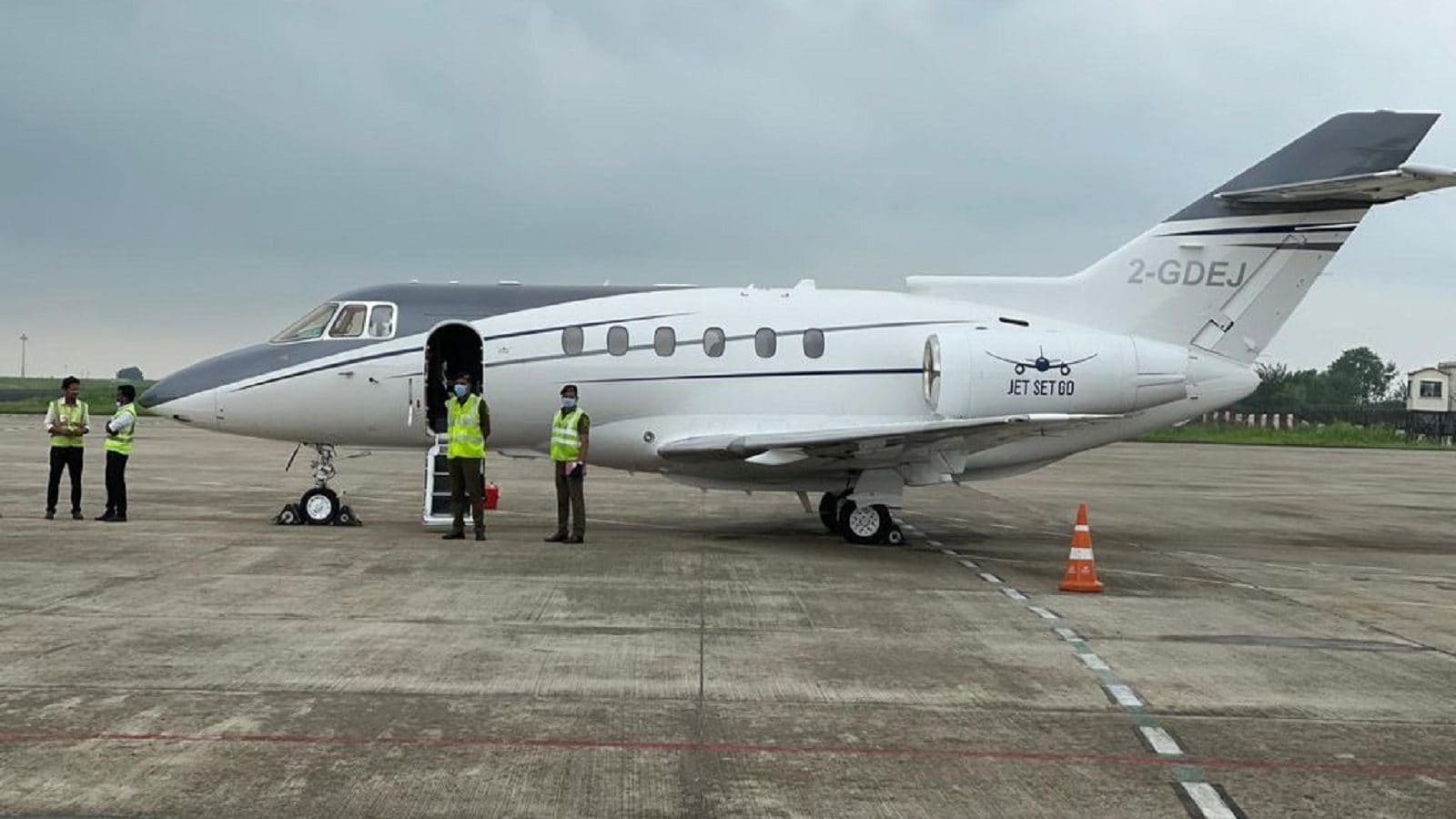 JetSetGo Aviation Imports Hawker 800 XP in India Under Direct Leasing ...