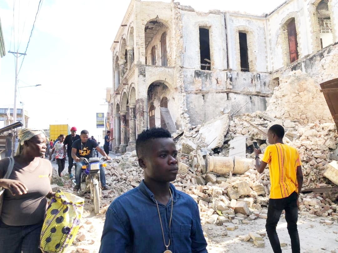 Haiti Earthquake: Buildings Leveled, Houses Damaged; Rescuers Scramble ...