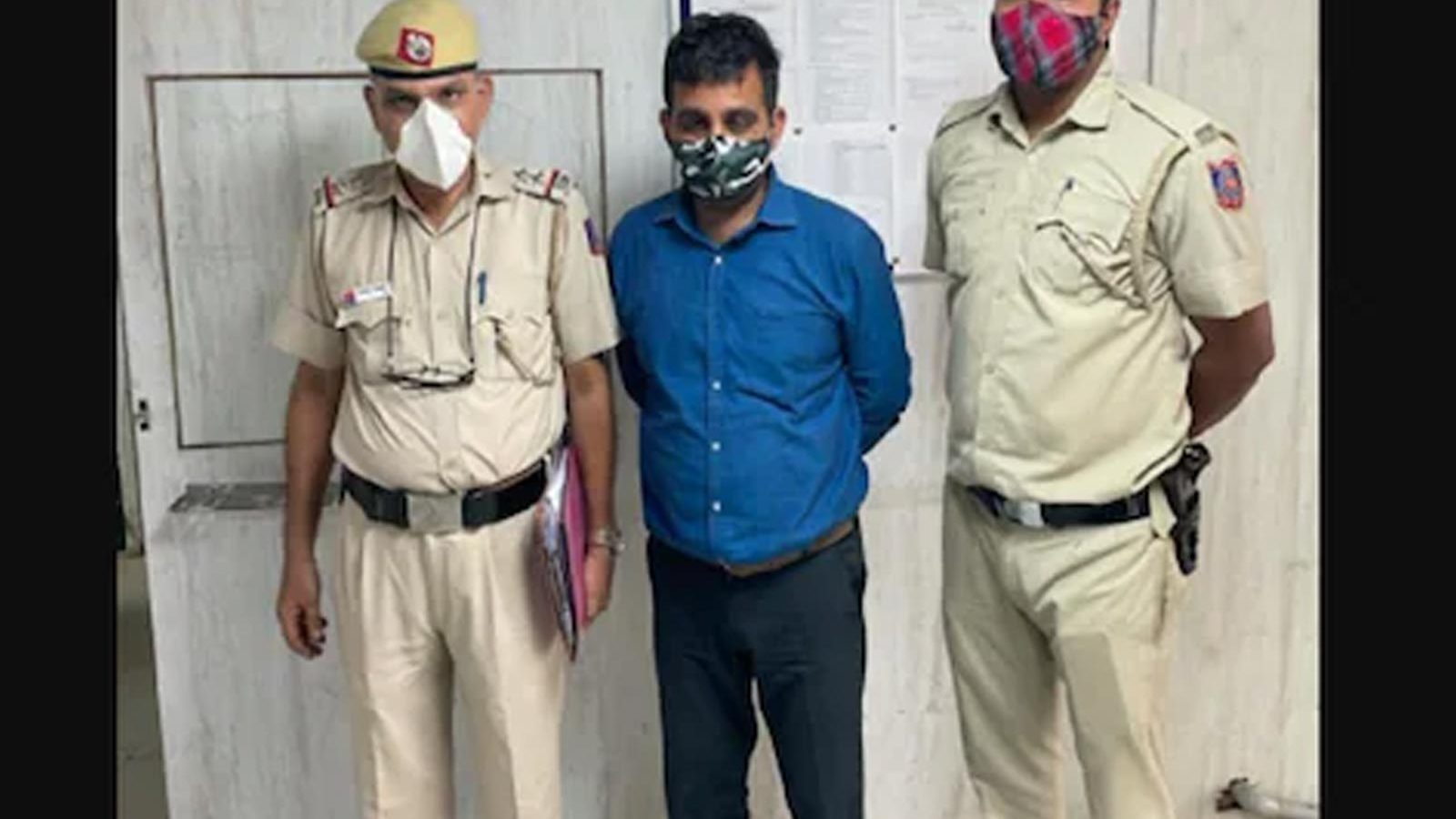 Haryana Man Poses as CBI Inspector, Flashes Fake ID at Check Post ...