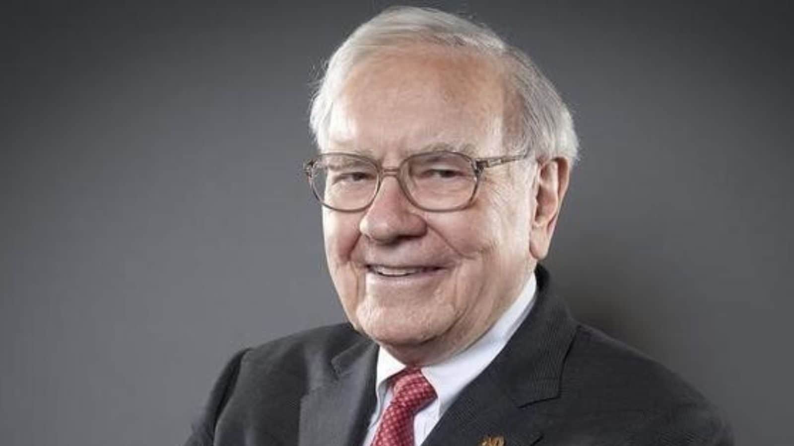 Warren Buffett Turns 91: Here's A Timeline of The Investment Legend's ...