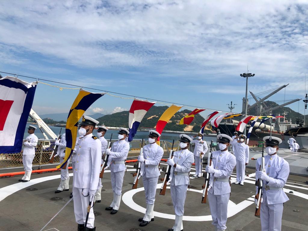 Independence Day 2021: With First Rays of Sun, Navy Warships Deployed ...