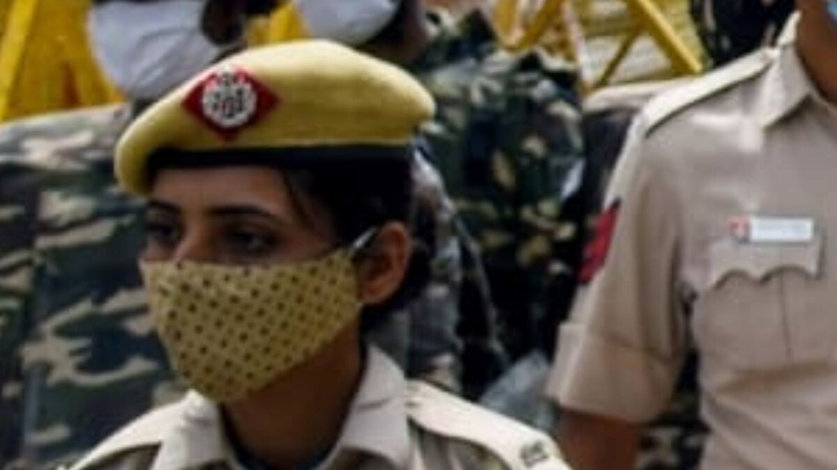 Women Police Personnel Count at 10.30%, 'Matter of Concern', Says MHA ...