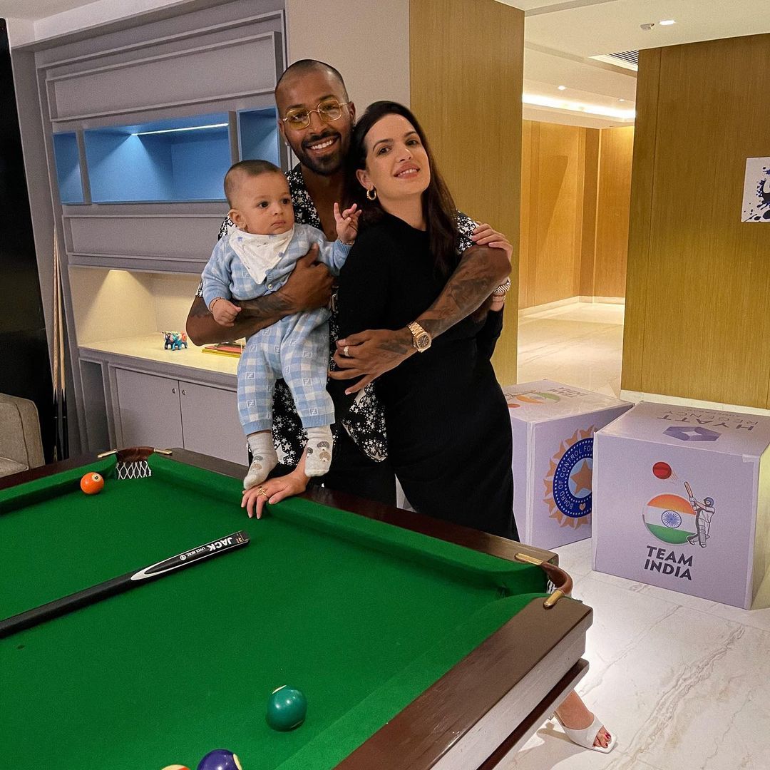 Nataša Stanković And Hardik Pandya Are Couple Goals, See Pictures Of ...