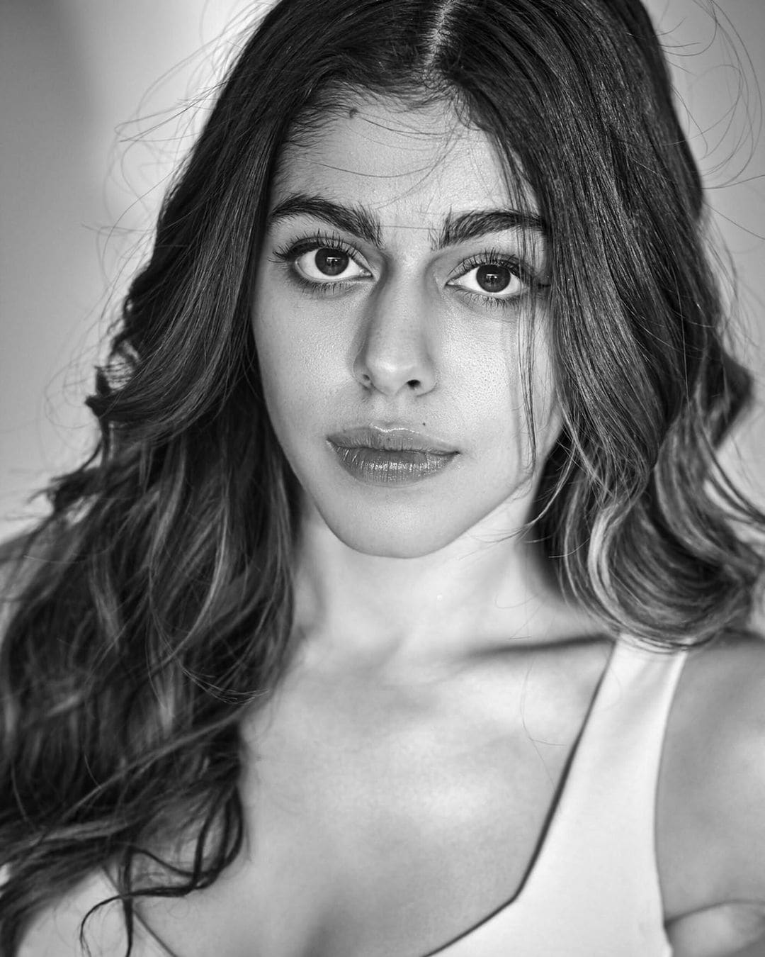 Alaya F Looks Absolutely Magical And Sexy In Black And White Photos ...