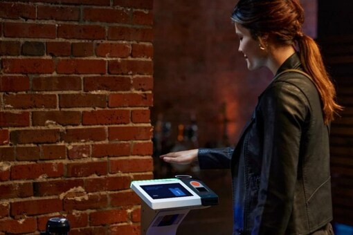 Amazon Is Expanding Its 'One' Palm-Scanning Tech to Sports and Music ...