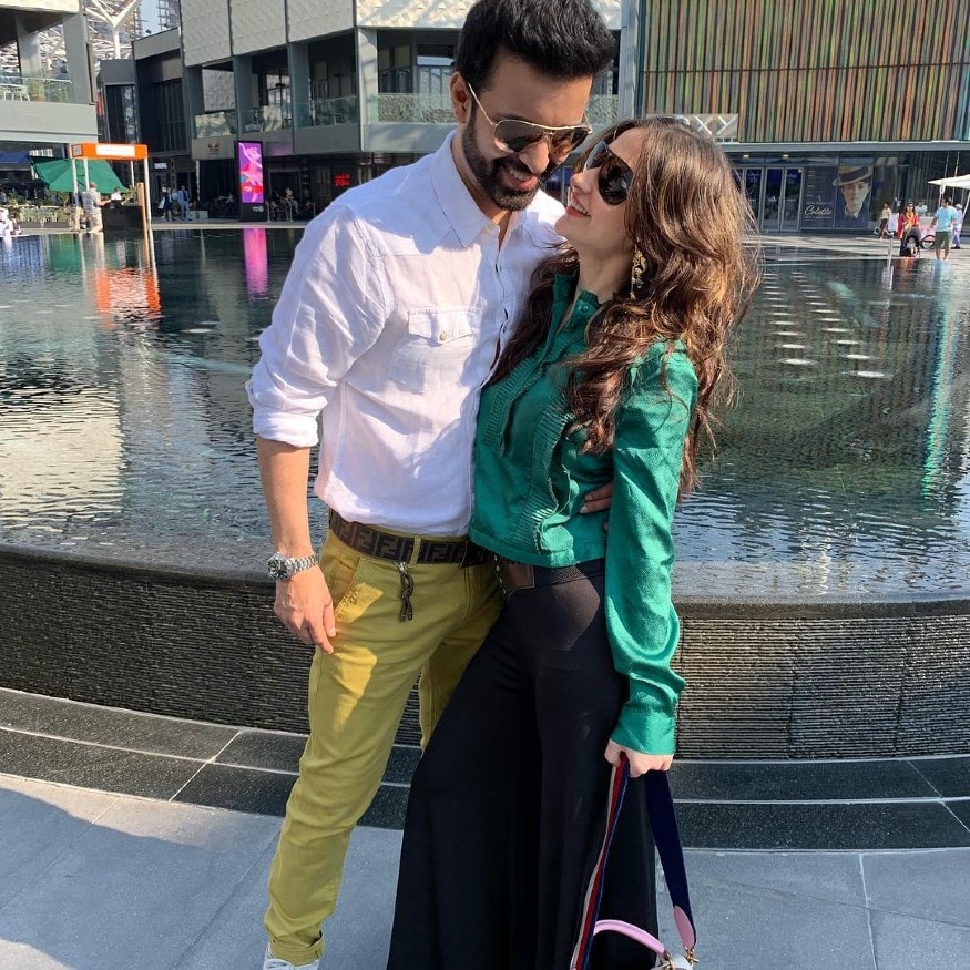 Aamir Ali Turns 44, a Look at his Instagram Moments with Wife Sanjeeda ...