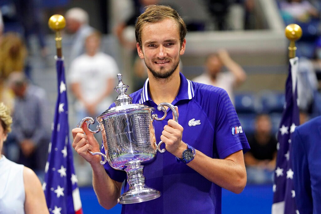 US Open 2021: Daniil Medvedev Beats Novak Djokovic to Win Maiden Grand ...