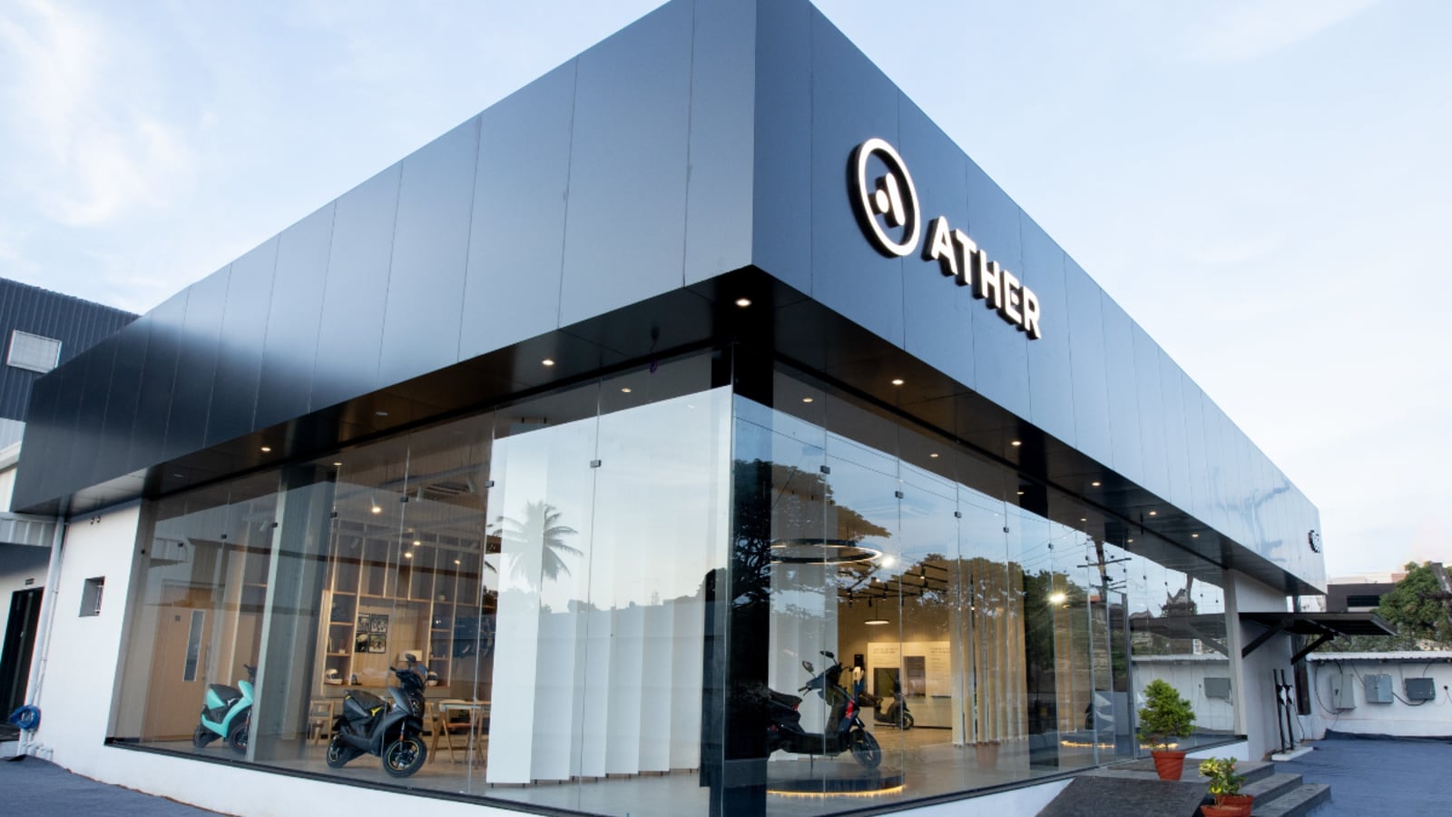 Ather Inaugurates New Experience Centres at Coimbatore, Porvorim in ...