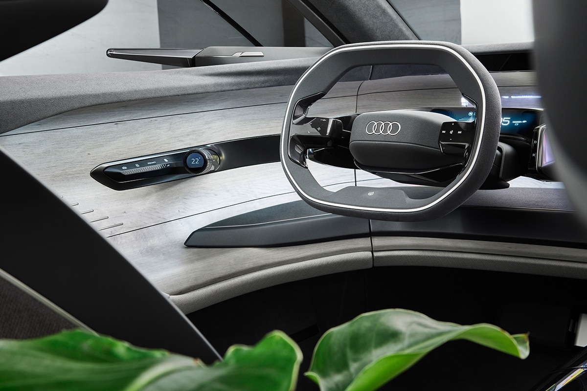 In Pics: Audi Grandsphere Concept Unveiled, See in Detail the Future of ...