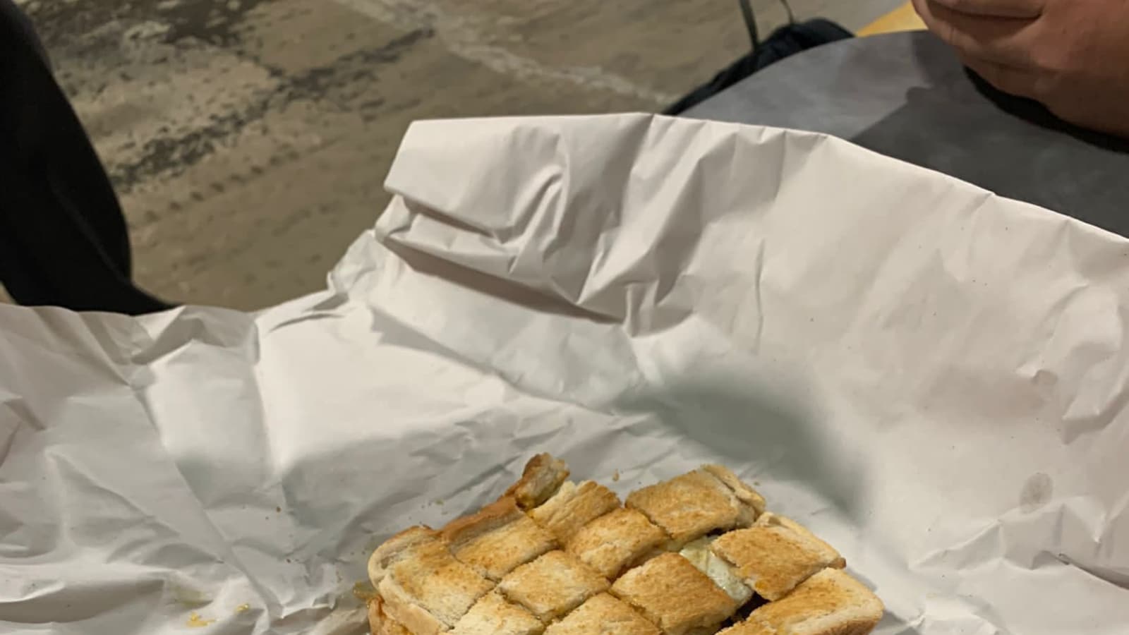 Man Pays For Breakfast in Coins, Here is How the Cafe Took a 'Cruel ...