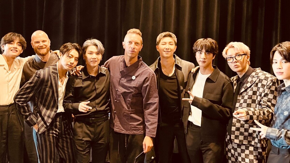 BTS and Coldplay Pose for Picture Ahead of My Universe Release, Septet ...