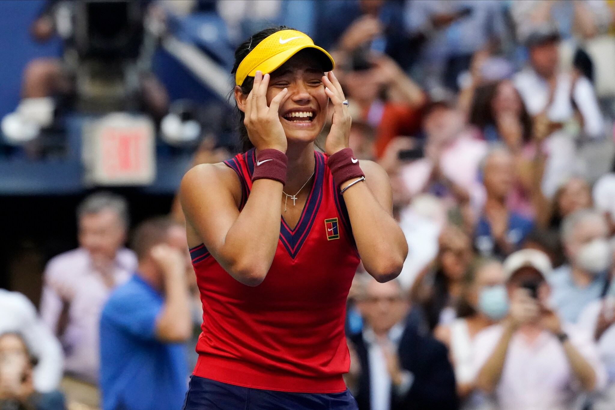 Emma Raducanu Beats Leylah Fernandez to Win Historic US Open Title, In ...