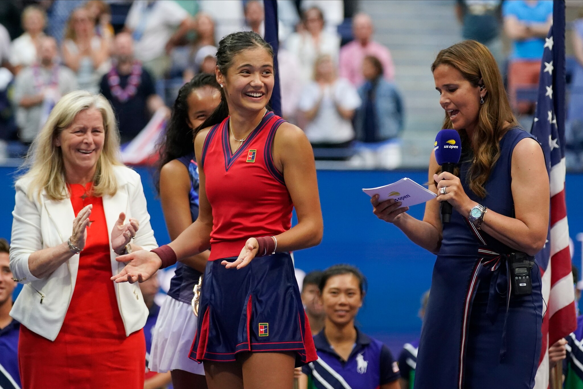 Emma Raducanu Beats Leylah Fernandez to Win Historic US Open Title, In ...