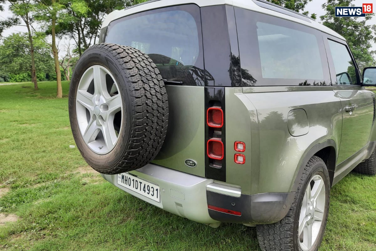 In Pics: 2021 Land Rover Defender 90 - Closer Look at Design, Features ...