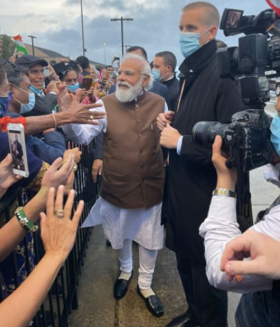 Narendra Modi in America: PM Arrives in US for 3-day Trip Amid Loud ...