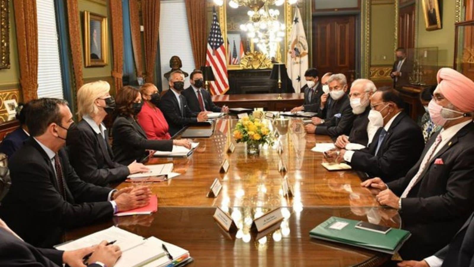On Day 2 of US Tour, PM Modi Meets Kamala Harris, Holds Talks with ...