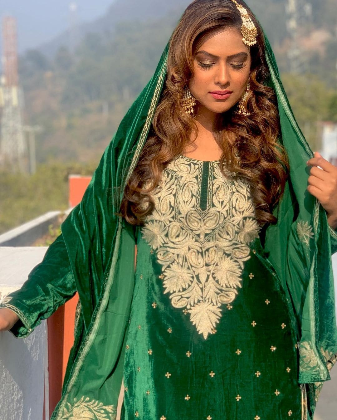 Birthday Girl Nia Sharma Oozes Oomph in Anything She Wears, Check Out ...