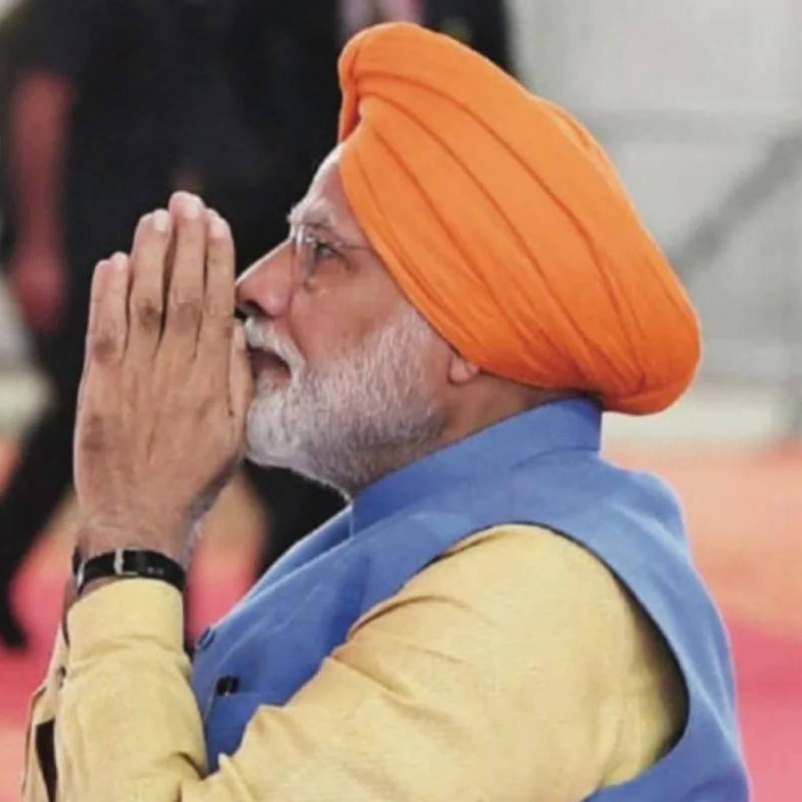 Peacock Hat to Colourful Pagdis: The Many Headgears of PM Narendra Modi ...