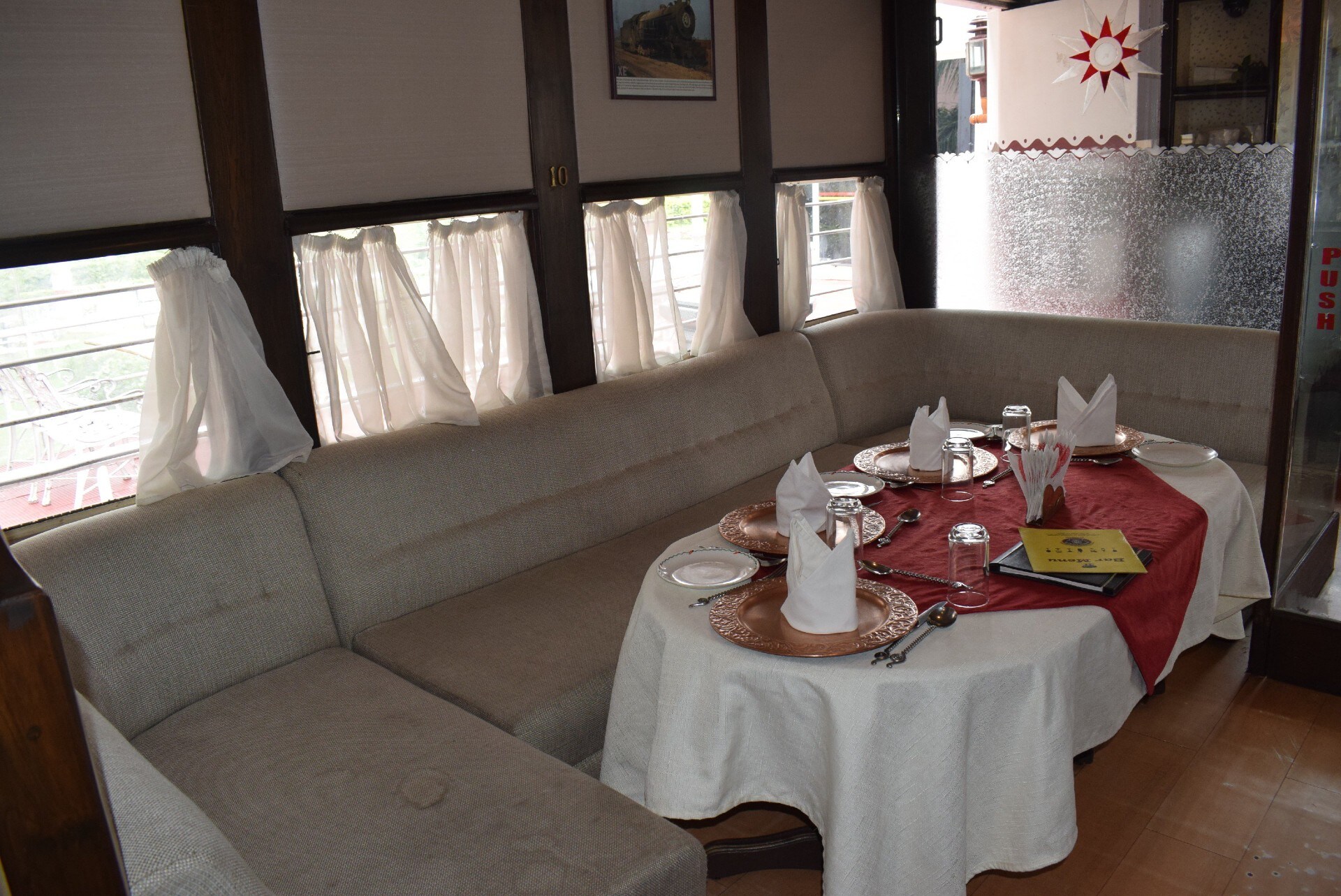 Indian Railways Convert Old Coaches Into Restaurants to Generate ...