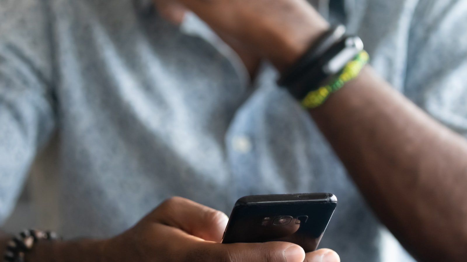 Do You Compulsively Do 'Doom Scrolling'? Here's How You Can Control ...