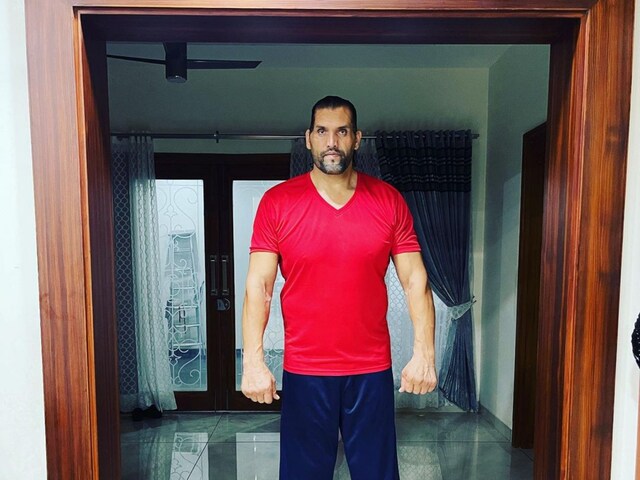 70 Eggs, 2 Litre Milk: How The Great Khali Maintains His Physique With ...