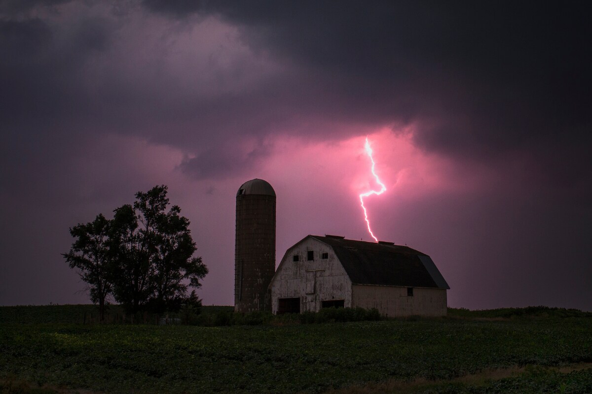 In Photos: Incredible Images of Lightning Strikes Around the World - News18