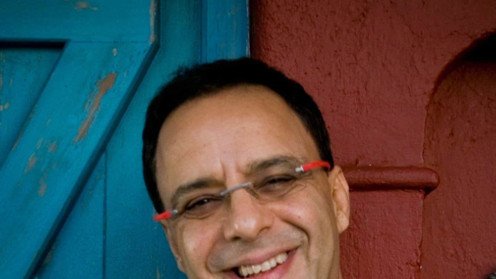Happy Birthday, Vidhu Vinod Chopra: Best Movies by the Filmmaker You ...