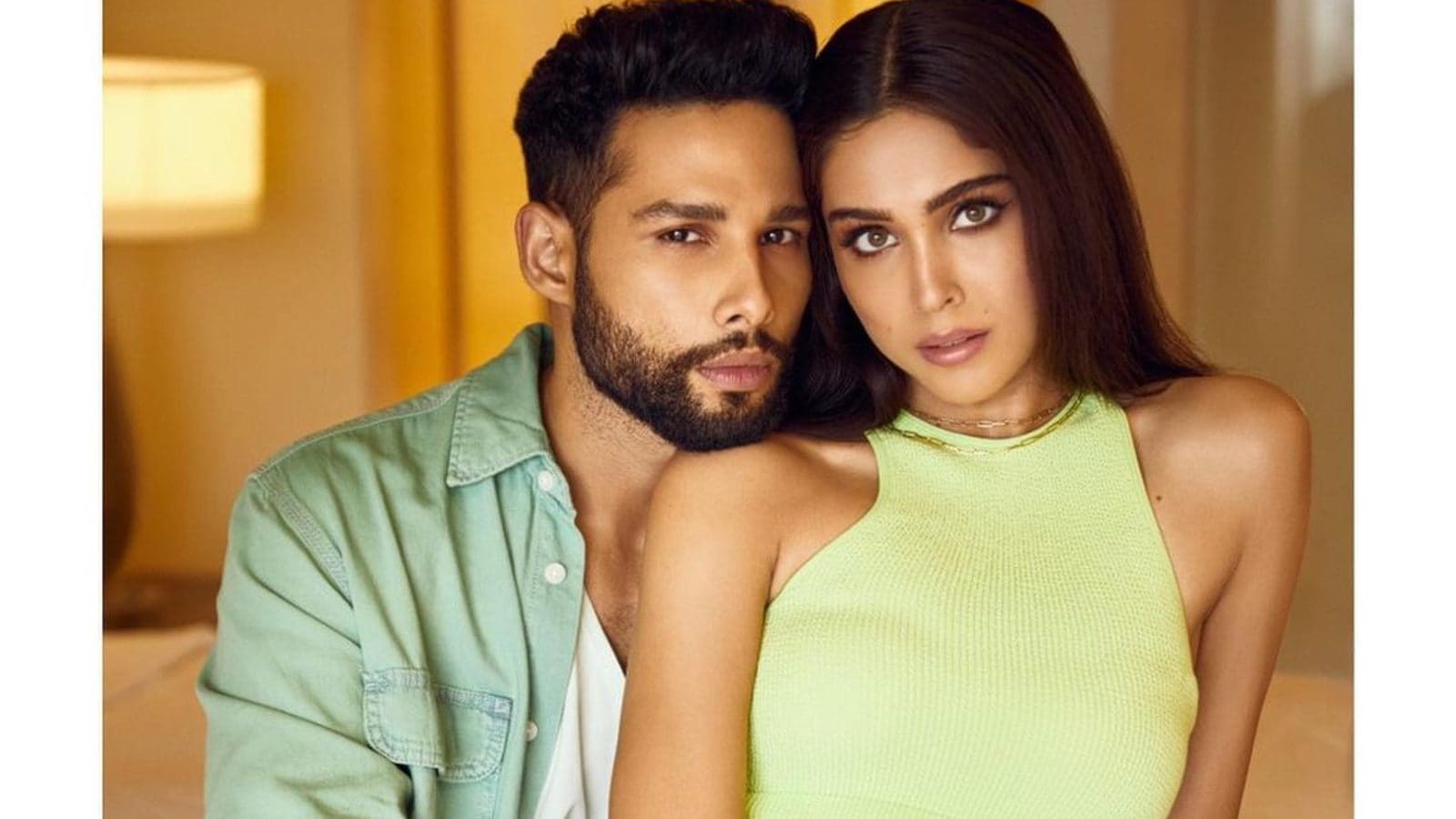 Sharvari Wagh Looks Sexy In Bodycon Top, Channels It With Co-Star ...