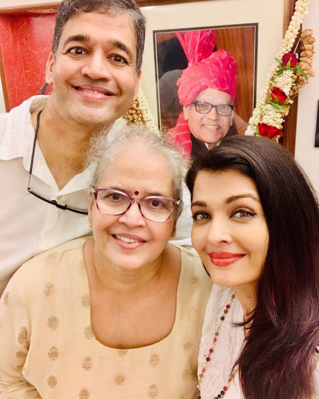 Happy Birthday, Aishwarya Rai Bachchan: Her Precious Family Moments ...