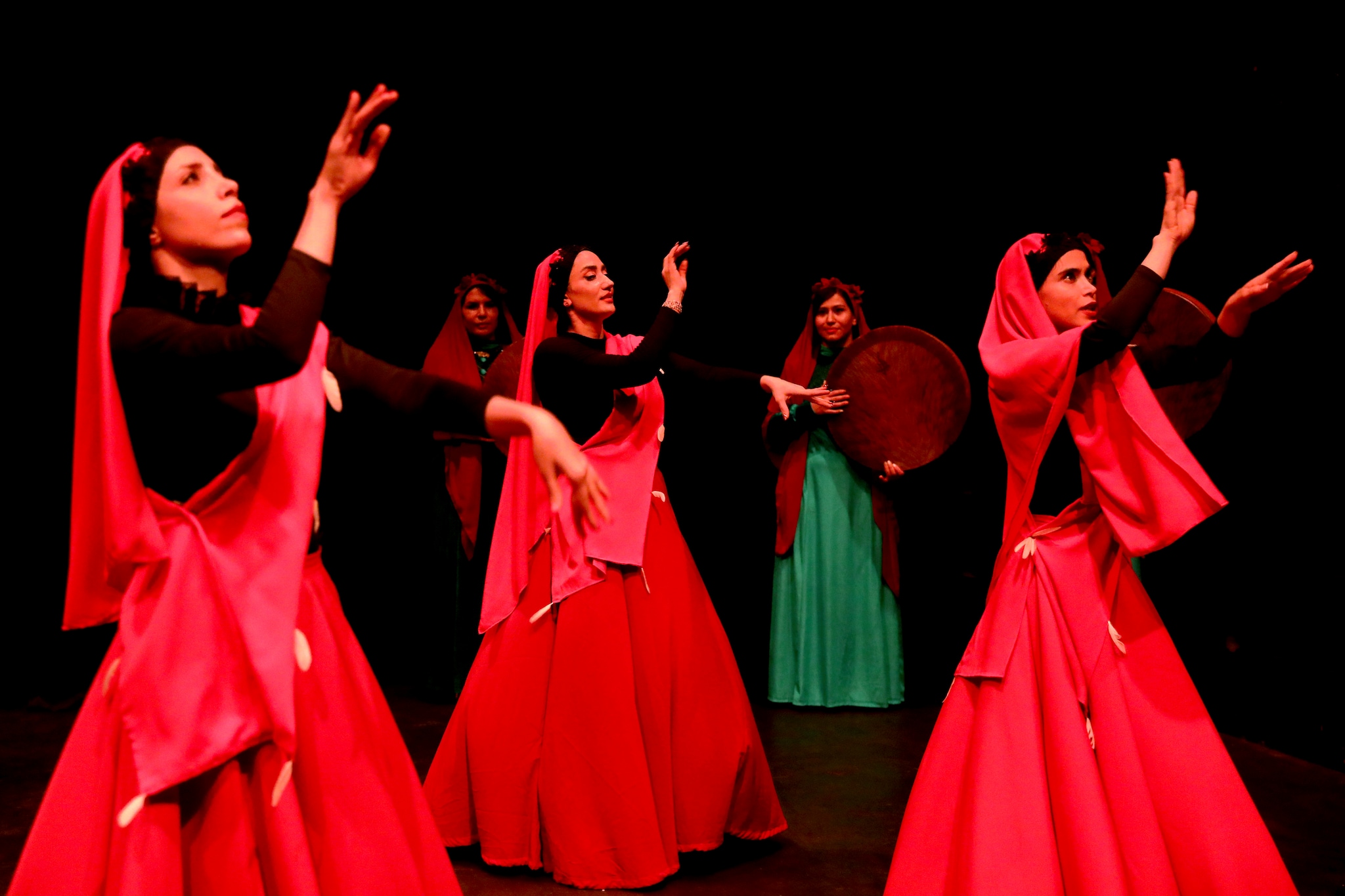 In Photos: Iran's Art Group Present 'Sama' Dance, a Sufi Performance ...