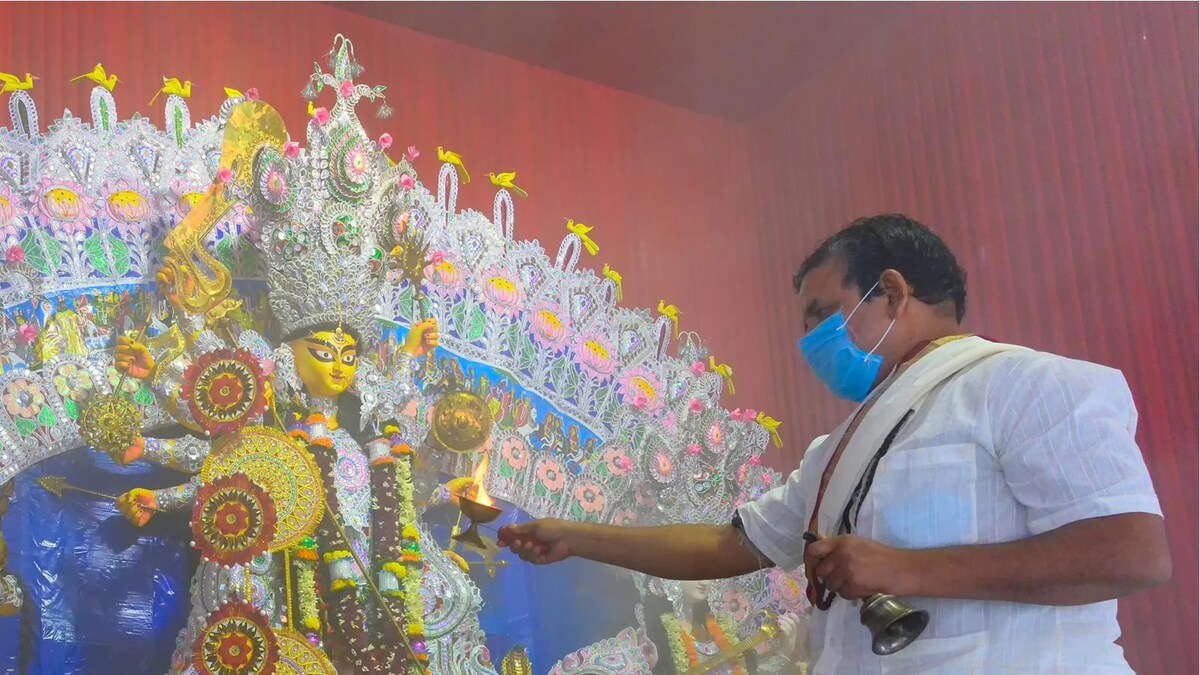 Here’s How to Celebrate Navratri, Durga Puja, Dussehra Safely Amid ...