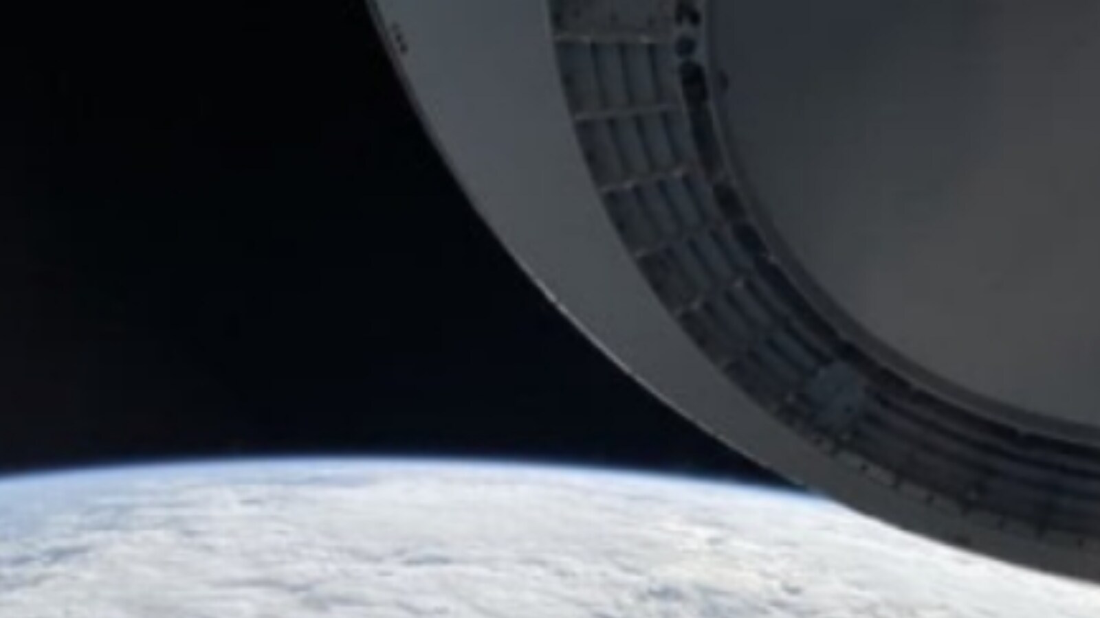 ‘Shot on iPhone’ Meme, Literally’: SpaceX Crew Shares Earth Snap ...