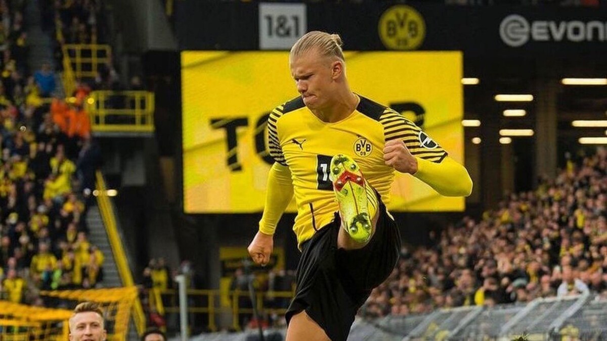 Borussia Dortmund Striker Erling Haaland Out with Hip Muscle Injury ...