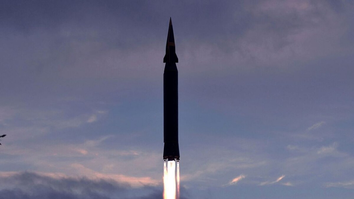 Russia Test-fires New Hypersonic Tsirkon Missiles from Frigate ...